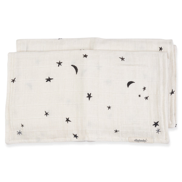 Lovie - Moonlight - www.elliefunday.com
